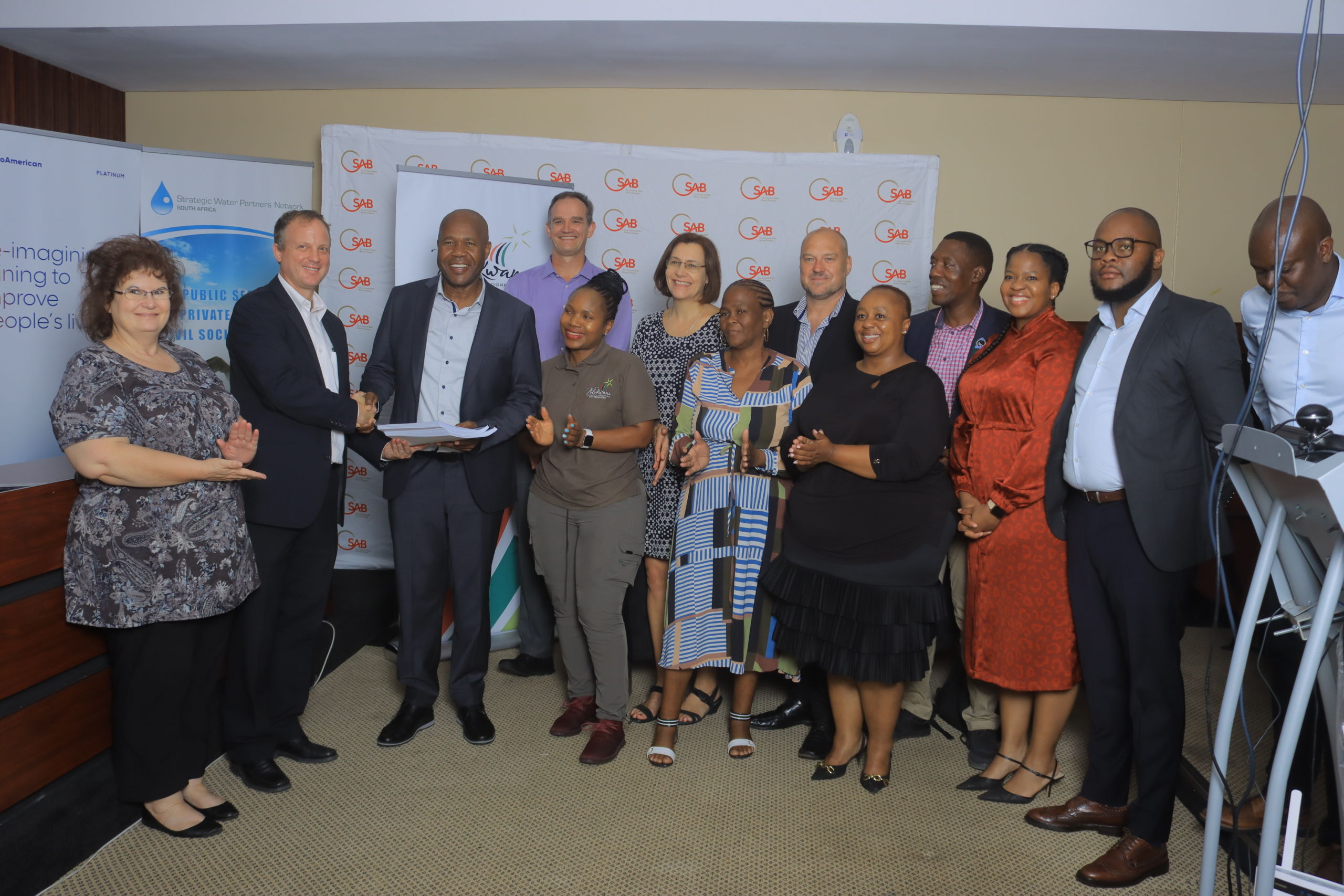 SAB & Anglo-American hand over a report to solve Polokwane water woes ...